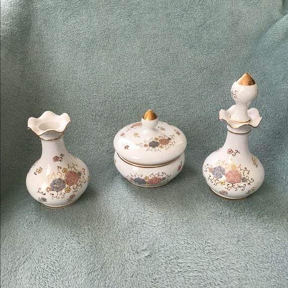 Lady Fair | Accents | Vintage Lady Fair Vanity Dresser Set With Perfume ...